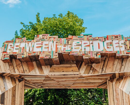 JBL proud to partner new Between The Bridges outdoor venue on London's ...